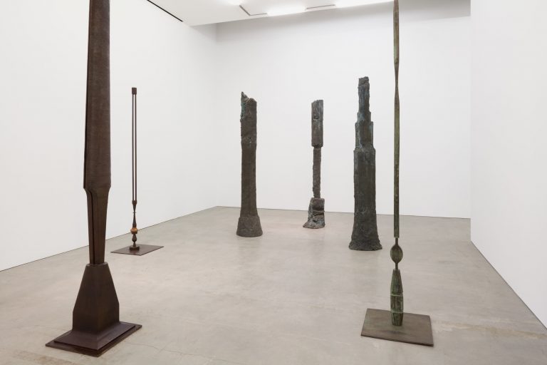 Beverly Pepper - Sculpture