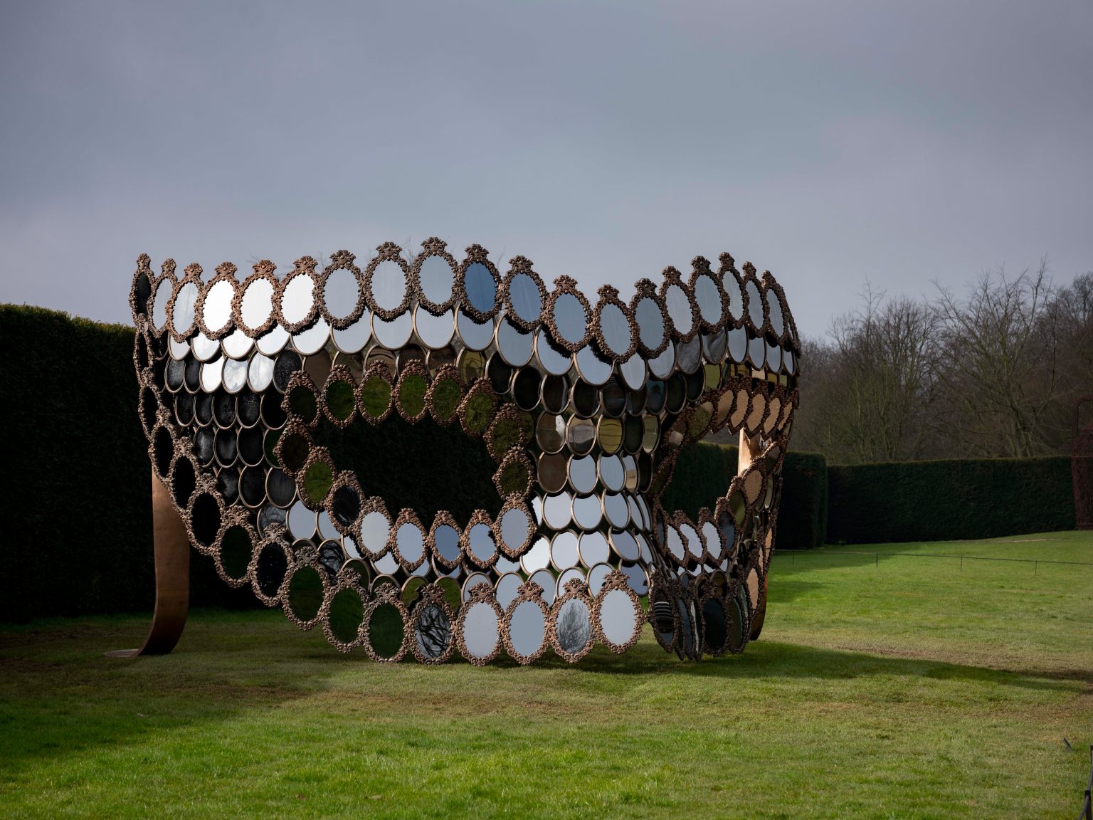 The Right Frequency: A Conversation with Joana Vasconcelos - Sculpture The Right Frequency: A Conversation with Joana Vasconcelos - Sculpture